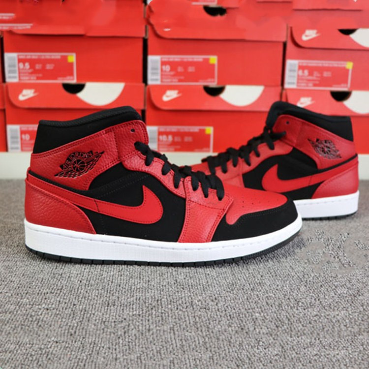 红勾aj1太丑了,aj1红勾皮质,aj1黑曜石和红勾_大山谷图库