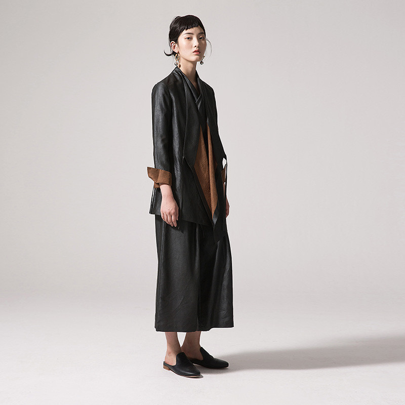 【JANCHO德玺见萩 女士风衣】JANCHO/德玺见萩「香云纱」汉服领上衣 女士风衣【正品 价格 图片】 - 寺库网