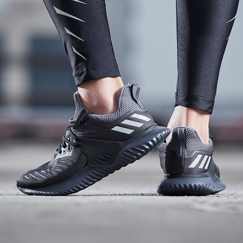 【adidas阿迪达斯 男士跑步鞋】adidas（阿迪达斯）跑步鞋 2020新款 男鞋阿尔法 小椰子 黑武士 运动训练休闲鞋 BB7568 ...
